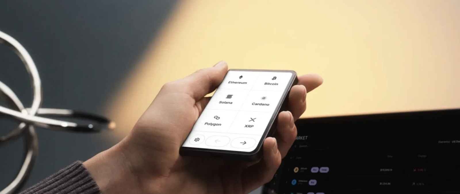 The 8 Best Crypto Cold Wallets in 2024 - (Expert Reviewed)